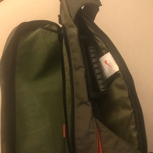 Nike | Bags | Nike Messengercomputer Laptop Bag | Poshmark